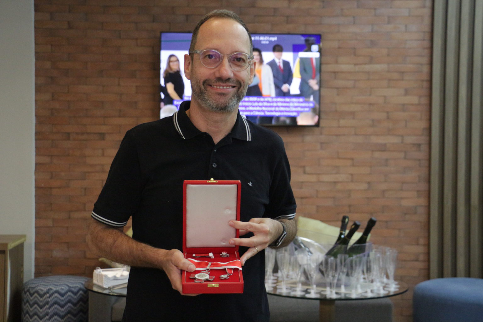 Pesquisador do IDOR recebe Medalha Nacional do Mérito Científico | IDOR ...