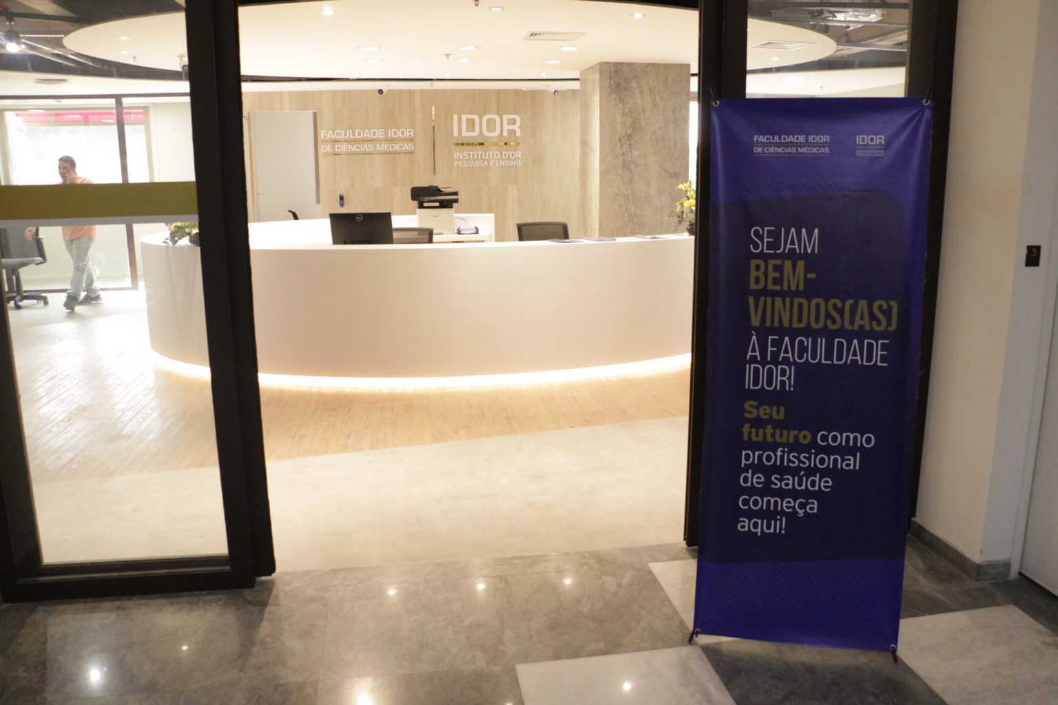 Faculdade IDOR inaugura nova unidade na Glória com a recepção de novos ...